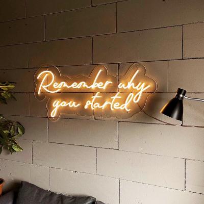 Cina 50000 ore di tempo di lavoro Segnali di neon personalizzati fai da te per la decorazione del bar di nozze in vendita