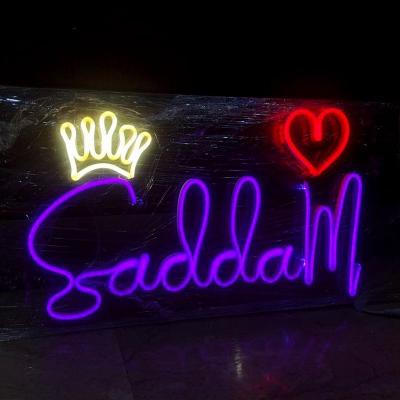 Cina 12V Logo personalizzato Nozze Segno acrilico a neon ideale per la decorazione degli uffici nei negozi in vendita