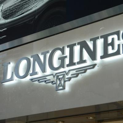 Cina Taglio laser personalizzato 3D Lettere del logo della parete metallica per segnale in acciaio inossidabile retroilluminato a LED in vendita