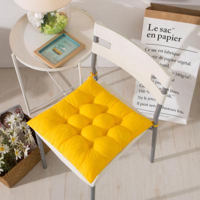 Chine Coussin de siège antidérapant en PE rempli de mousse pour un siège confortable et sans déformation à vendre
