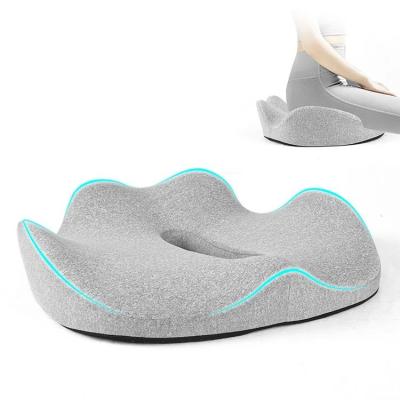 Chine Coussin de siège en mousse de mémoire tricotée en forme de U pour soulager la pression de la hanche et le fond antidérapant à vendre