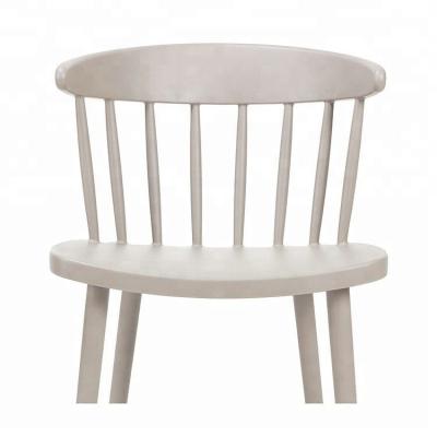 Cina 4pcs/Ctn il patio H45cm scherza la sedia di plastica bianca in vendita