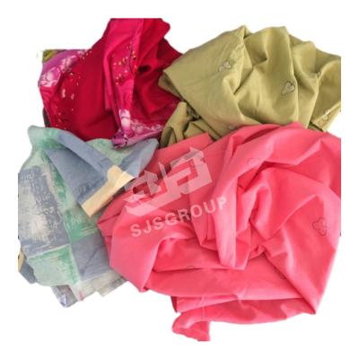 중국 Water & oil absorbency Industrial Cleaning Cotton Wiping Rags Cleaning Cotton cutting 100% cotton sheeting rags 판매용