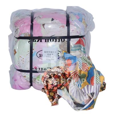 중국 High cotton IMPA NO 232910 Fabric Scraps Cotton Wiping Rags With 10Kg Bale sheeting rags 판매용