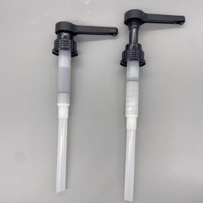 Cina Condimento dell'insalata in bianco e nero del latte della salsa del miele della pompa dello sciroppo di UK30 43-410 PP/PE 20ML dell'erogatore di plastica della pompa in vendita