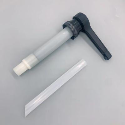Cina strumenti di plastica del negozio del tè del latte della pompa della salsa di cioccolato del nero della pompa dello sciroppo 30ml in vendita