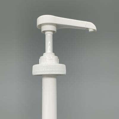 Cina 38 400 sciroppano la pompa di plastica della bottiglia per alimento a vite in vendita