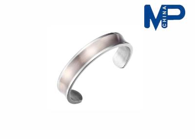 Cina Metal il braccialetto d'avanguardia dell'acciaio inossidabile del braccialetto per la decorazione del polsino dell'uomo in vendita