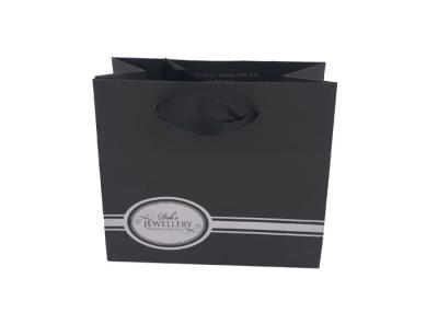 China Biodegradable Present Paper Bag , Kraft Paper Gift Bags Matt Lamination for sale
