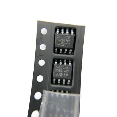 Китай Автомобильный обломок EEPROM Serial-I2C 3.3V/5V 24LC02B-I/SN 2K-Bit 256 x 8 IC памяти продается