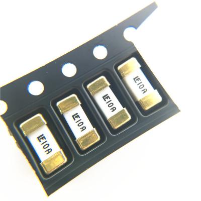 Chine La protection de circuit de mise en réseau fond le fusible réglable 0451010.MRL de 10A 20A à vendre