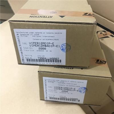 China Energie-Management IC analoger Isolator IC Wechselstrom-DC-Konverter St. VIPER12ADIP-E zu verkaufen