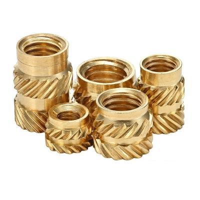 Cina L'inserzione di plastica cieca del ODM dell'OEM ha zigrinato i dadi d'ottone dell'inserto filettato del dado M1.6 M2.5 M4 M6 in vendita
