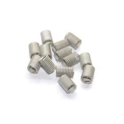 Cina Il dente 60 inclina 4-40 inserti filettati ricoprenti Tin Zinc Plated 1