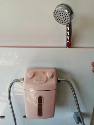 Cina Il mitigatore di sforzo regola il filtro dalla doccia del bagno di portata in vendita