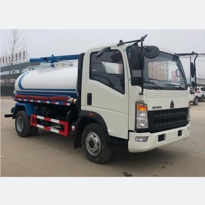 Κίνα 120hp κενό φορτηγό Sinotruk HOWO 4m3 90km/H αναρρόφησης λυμάτων προς πώληση