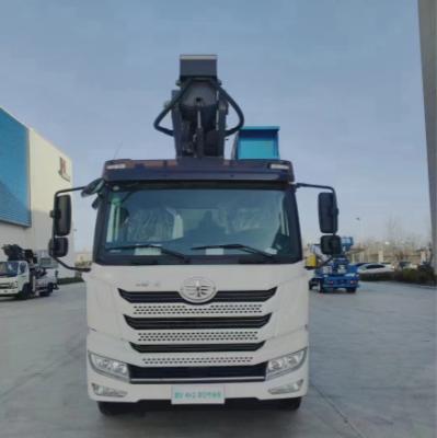 중국 190HP 높은 고도 운영 트럭 45m 트럭은 가공 작업 긴당폴리를 탑재했습니다 판매용