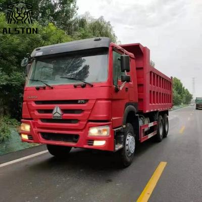 물통은 12.00R20 타이어를 가진 Howo 6x4 팁 주는 사람 트럭 371HP 18.6M3를 사용했습니다