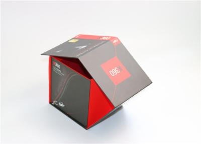 Cina Scatola d'imballaggio del cartone di stile di lusso del libro con l'imballaggio magnetico del cartone e scatola nera rigida per il regalo in vendita