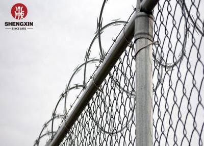 Cina il collegamento a catena alto Mesh Fence di 2.5m 6 piedi ha galvanizzato in vendita