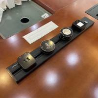 Convenient Track Trail Electrical Power Socket for Wall Mounted Kitchen and Desk