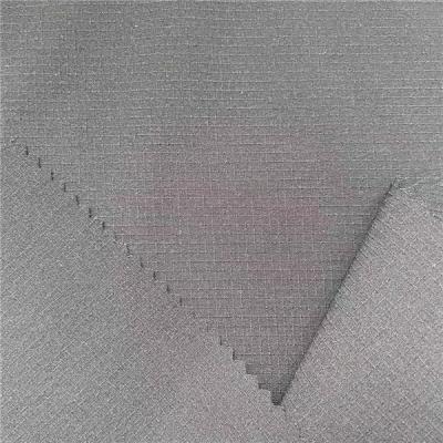 중국 140D 40D 140gsm 옥외 의류 직물 150cm 방수 UV 저항하는 직물 판매용
