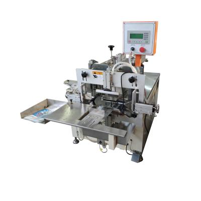 Cina Involucro di pesca con l'amo automatico della carta delle parti incastrata di un mattone in aggetto del colpo dell'impacchettatrice della carta velina del trasportatore in vendita