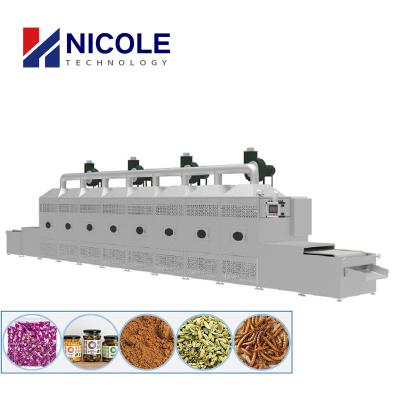 Chine Le tunnel industriel par micro-ondes du SUS 304 de machine plus sèche de stérilisation a adapté aux besoins du client à vendre