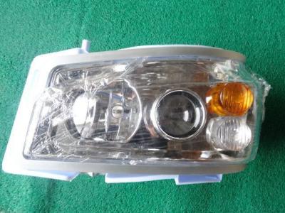 中国 Foton HOWOのトラックの部品WG9719720002 LEDのヘッドライト アセンブリ 販売のため
