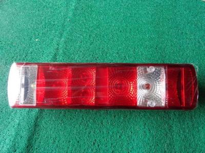 中国 元のHOWOのトラックはA7左車の後部尾ライトWG9719810010を分ける 販売のため