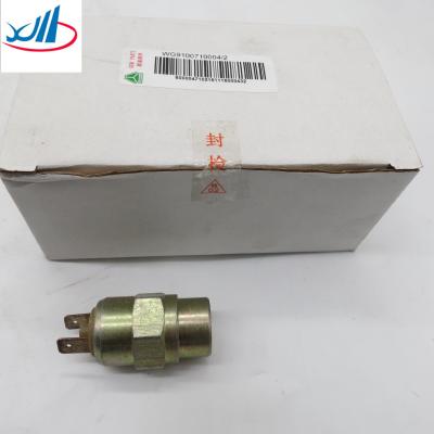 中国 Trucks and cars auto parts Barometric signal switch WG9100710004/2 販売のため
