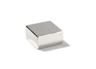 Cina Forte magnete eccellente rettangolare del neodimio N35/N50 per i sensori/giocattoli 15 x 15 x 5mm in vendita