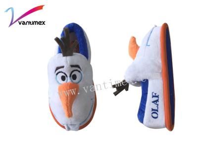 Cina Scarpe sveglie dei bambini della famiglia comoda con il fumetto del pupazzo di neve in vendita