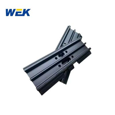 China Standard Excavator Undercarriage Track Link Shoe Track Shoe Assembly For Bulldozer for sale