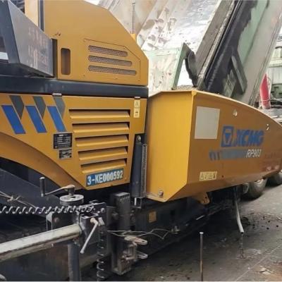162kw XCMG RP903 Used Asphalt Pavers 9.15m Paving Width 15 Tons Track Style