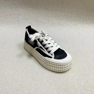Cina Scarpe da donna di tela a pizzo con suola spessa e pescatore cavo traspirante in vendita