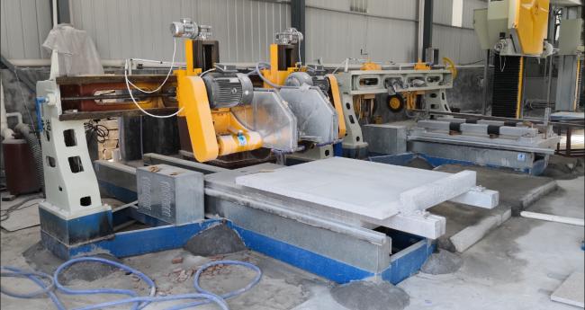 Four Slice Edge Cutting Machine in operation