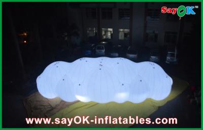 Cina nuvola gonfiabile gigante lunga dell'elio del pallone LED di 12m con con il PVC di 0.2mm per l'evento in vendita