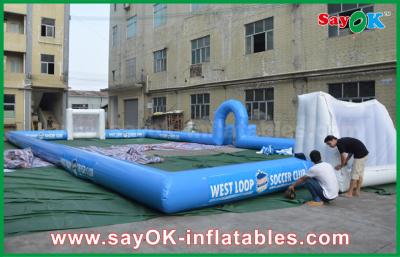Chine Qualité marchande gonflable bleue de terrain de jeu de régions de terrain de football avec la copie à vendre