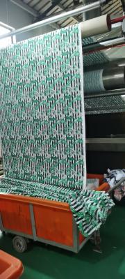 Chine L'extra large court de tissu de conseil imperméable poncent la couverture libre pour la plage à vendre