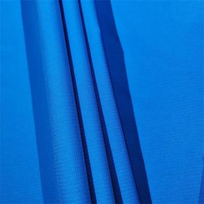 Cina 115gsm il tessuto di nylon 70dx160d controlla Rib Stop in vendita
