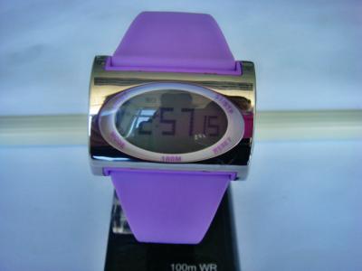 Cina Orologio di Digital rettangolare del quarzo delle signore, orologi doppi di tempo per le donne in vendita