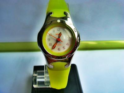 Cina Il quarzo di plastica scherza l'orologio analogico/l'orologio analogo dei bambini in vendita