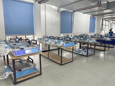 中国 CHMT48VB ベンチトップ SMT ピックアンドプレースマシン 58 フィーダー 2 ビジョンカメラ 販売のため