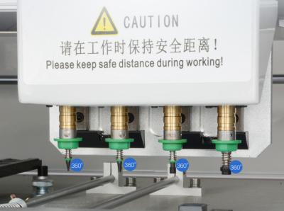 Cina 2 tipi scelta dell'alimentatore delle teste di Charmhigh 4 e macchina del posto CHMT530P4 + CHMT560P4 in vendita