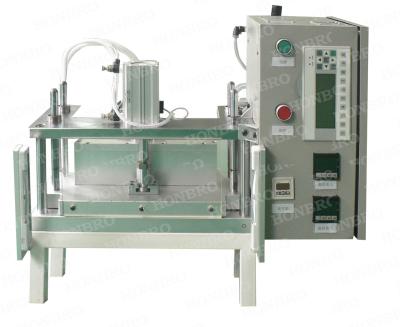 China La cadena de producción de la batería de litio de la pila seca limpia la máquina con la aspiradora pre de aislamiento en venta