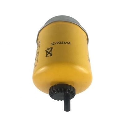 China HYDWELL 80*80*135.3 IJzerbrandstofwaterseparator 32/925694 voor duurzaam materiaal voor vrachtwagens Te koop
