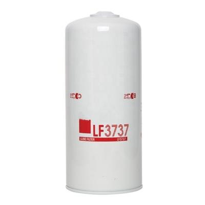 China Filtro de óleo lubrificante para motores de escavadeiras de tractores LF3737 P550452 99484067 230510001 2240078 à venda