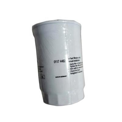 Cina Filtro separatore acqua-carburante 01174482 P550588 per D8006 D10006 D13006 Parte motore in vendita