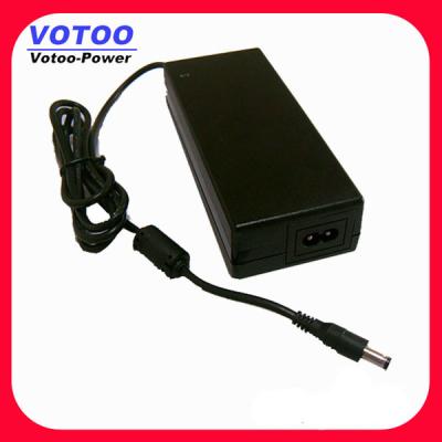 China Tres CA del Pin 110-240V al adaptador de la transferencia de 24V 3A para la exhibición del anuncio en venta